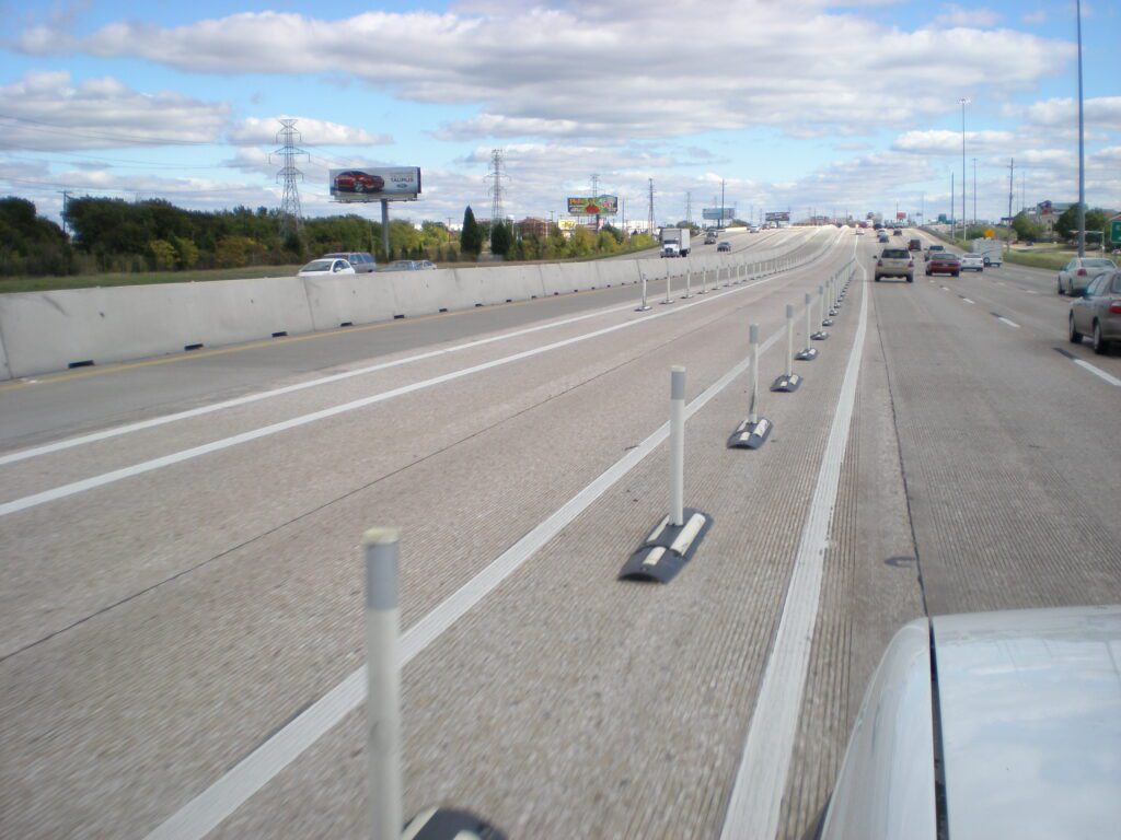 Delineator Post: Ensure Unmatched Roadway Safety and Visibility Now in 2025